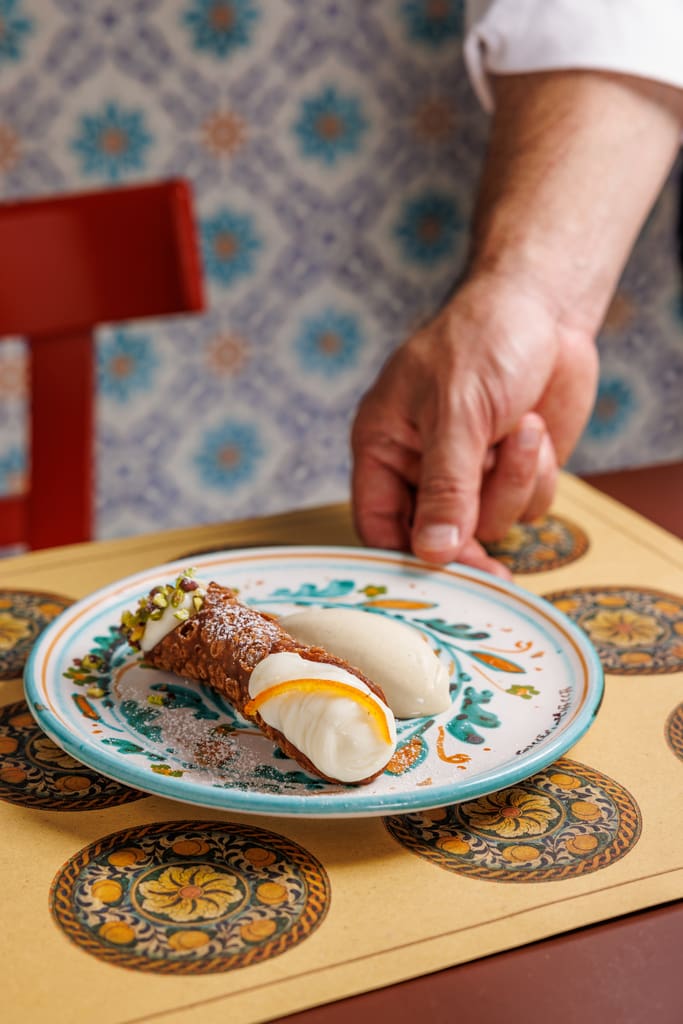 Liola Restaurant: Seafront Sicilian Trattoria near Sciacca