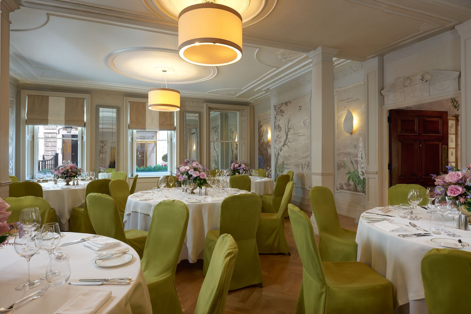 Contact Us | Five Star Luxury Hotel | Brown's Hotel