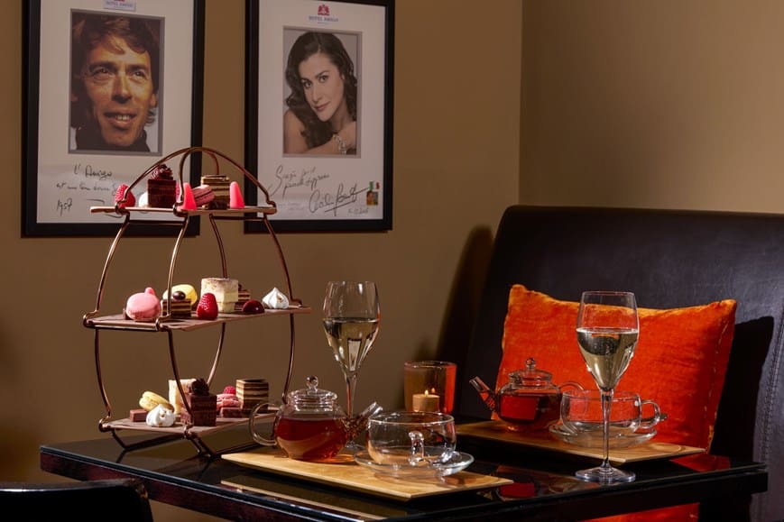 Mother Daughter Getaways In Europe Rocco Forte Hotels
