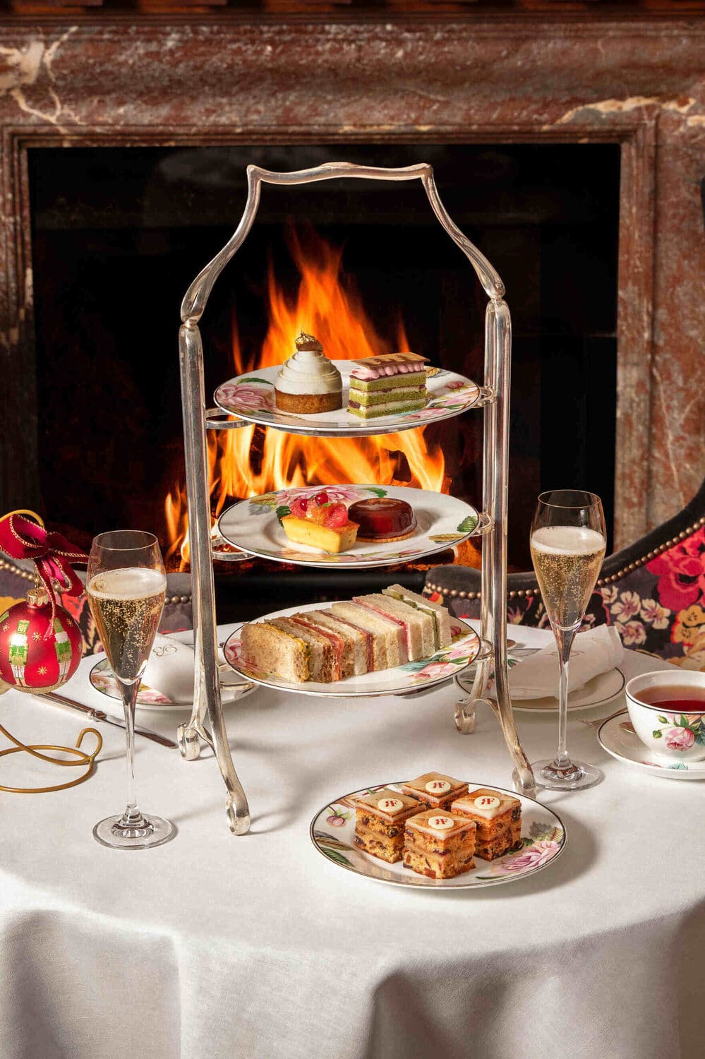 Afternoon Tea with Live Music in Mayfair | The Drawing Room