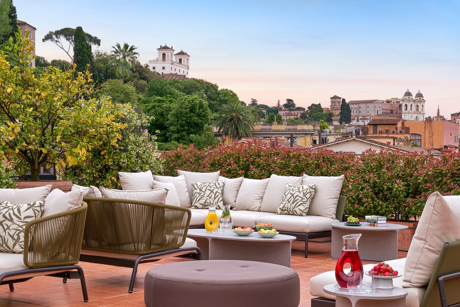 Hotel de Russie: 5-Star Luxury Hotel in Rome